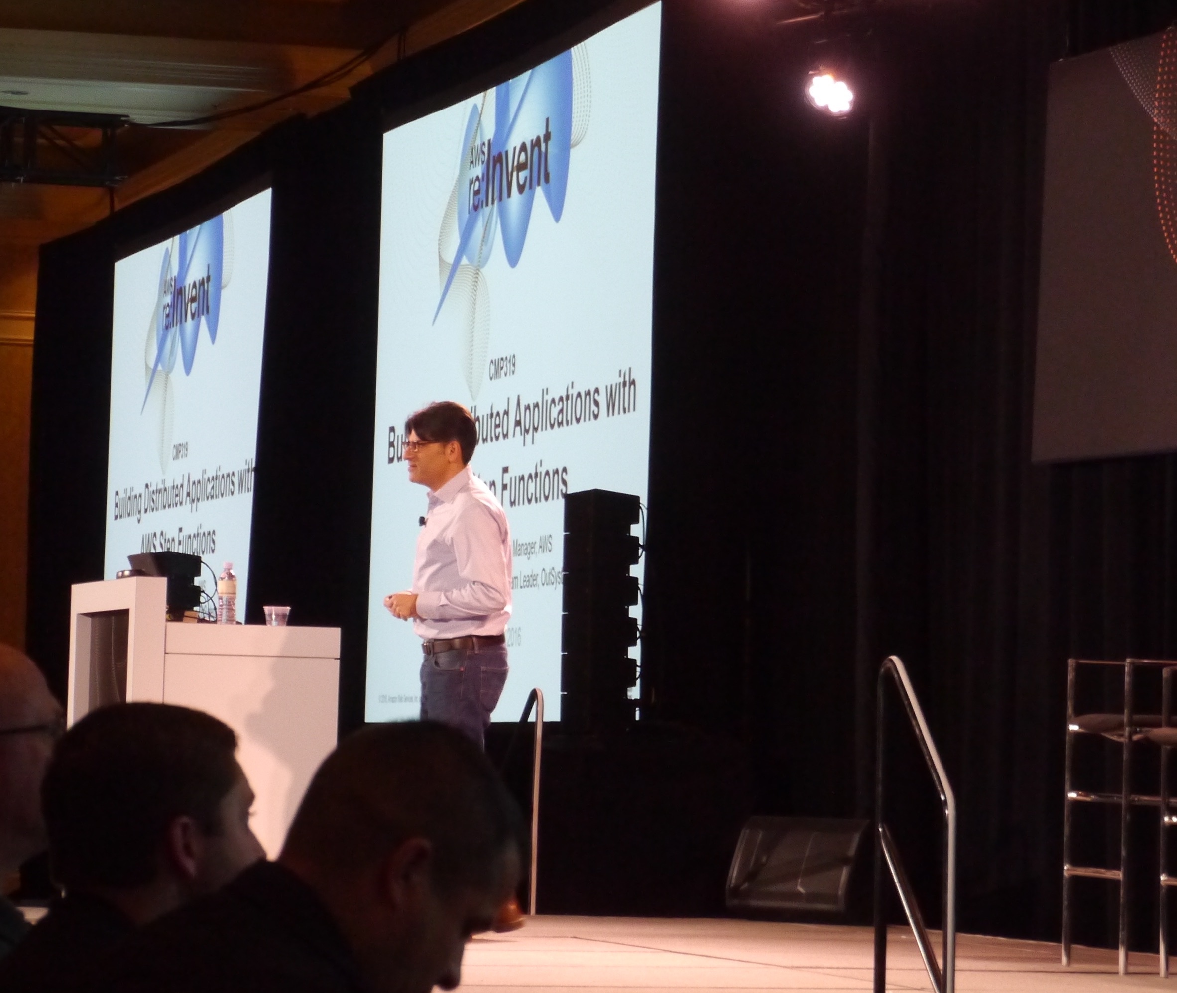 (レポート) CMP319 – NEW LAUNCH! Building Distributed Applications with AWS Step Functions #reinvent ...