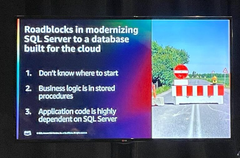 [Report]Proven playbook for migrating from SQL Server to Amazon Aurora ...